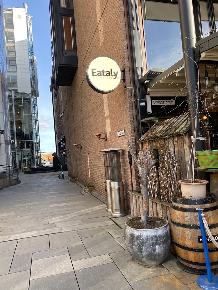 EATALY - Updated September 2024 - 52 Photos & 43 Reviews - Bryggetorget ...