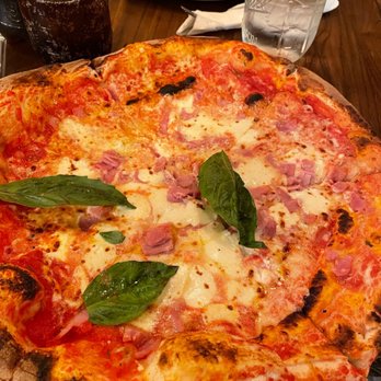 NAPOLI 1800 CUCINA AND PIZZERIA - Updated November 2024 - 313 Photos ...