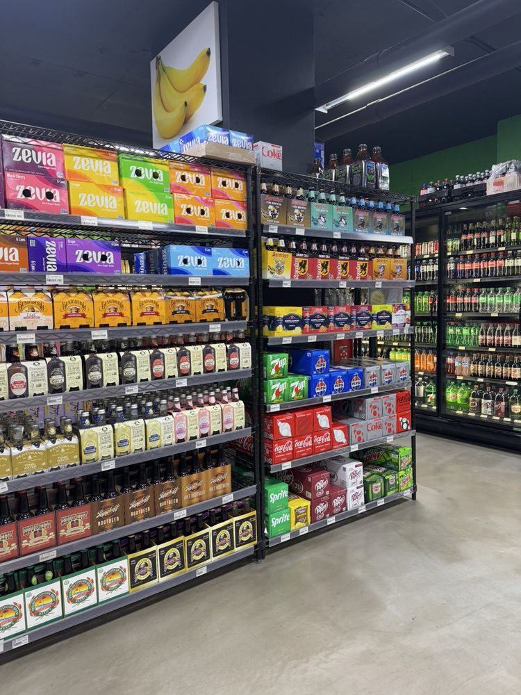 GO GROCER - Updated July 2025 - 27 Photos & 10 Reviews - 4250 N Marine ...