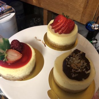 TINY PYRAMID - 2934 Photos & 433 Reviews - 560 N Nimitz Hwy, Honolulu ...