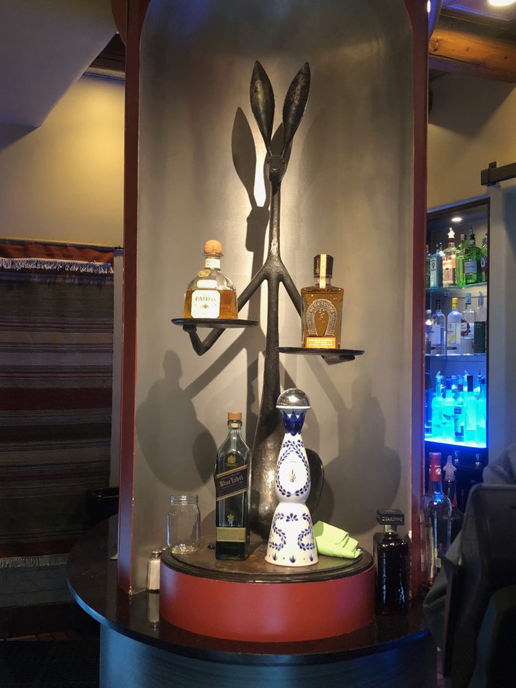 LA FIESTA LOUNGE - 59 Photos & 58 Reviews - Lounges - 100 E San ...