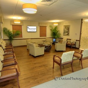 BRANDON SURGERY CENTER - Updated December 2025 - 20 Reviews - 711 S ...