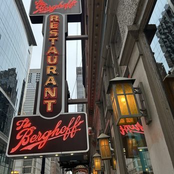 THE BERGHOFF RESTAURANT - Updated August 2025 - 1521 Photos & 1349 ...