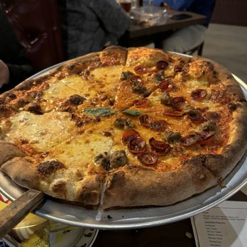 DELUCA’S PIZZA - Updated July 2025 - 20 Photos & 46 Reviews - 10301 N ...