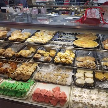 SAVAGE’S BAKERY & DELI - Updated January 2026 - 150 Photos & 90 Reviews ...