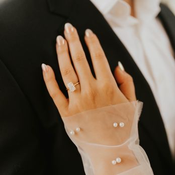 ADIAMOR - Updated October 2025 - 442 Photos & 260 Reviews - 510 W 6th ...