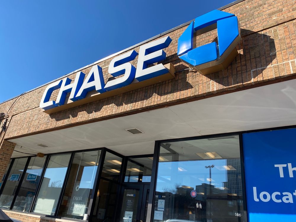 CHASE BANK - Updated February 2025 - 35 Reviews - 3714 N Broadway St ...