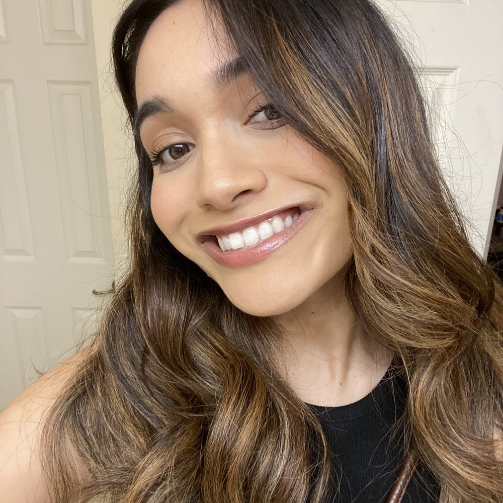 Lisa Tello's Instagram, Twitter & Facebook on IDCrawl