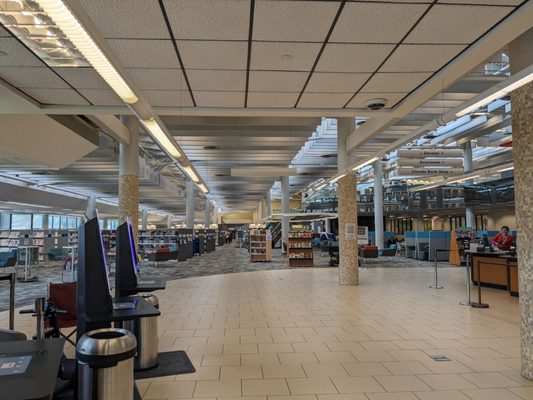 MEYERA E. OBERNDORF CENTRAL LIBRARY - Updated October 2025 - 120 Photos ...