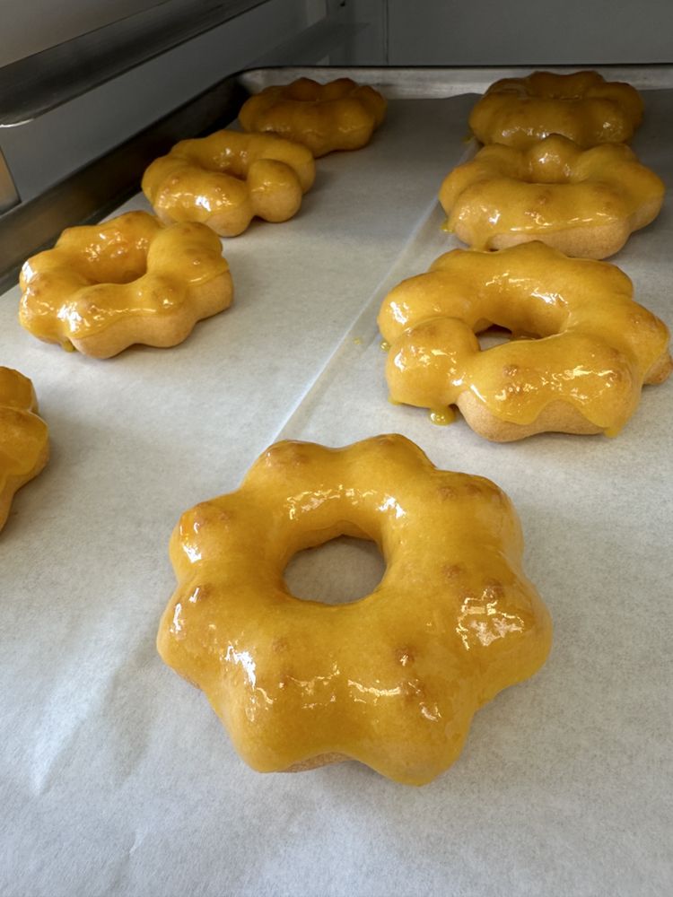 MODO MOCHI DONUT & BUBBLE TEA - Updated June 2024 - 19 Photos - 1317 Q ...