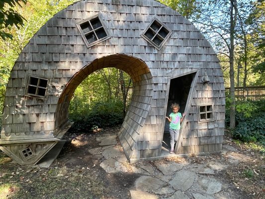 TWISTED HOUSE - Updated October 2025 - 11 Photos - 820 E 67th St ...