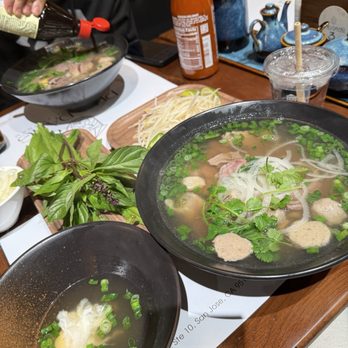 PHO DANG - Updated March 2025 - 360 Photos & 174 Reviews - 779 Story Rd ...