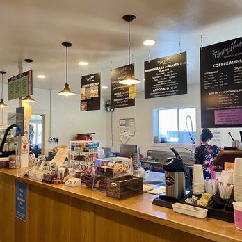 THE CRESTON HOUSE AND GENERAL STORE - Updated December 2025 - 78 Photos ...