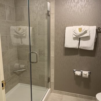 DOUBLETREE BY HILTON HOTEL BOSTON-ANDOVER - Updated July 2024 - 191 ...
