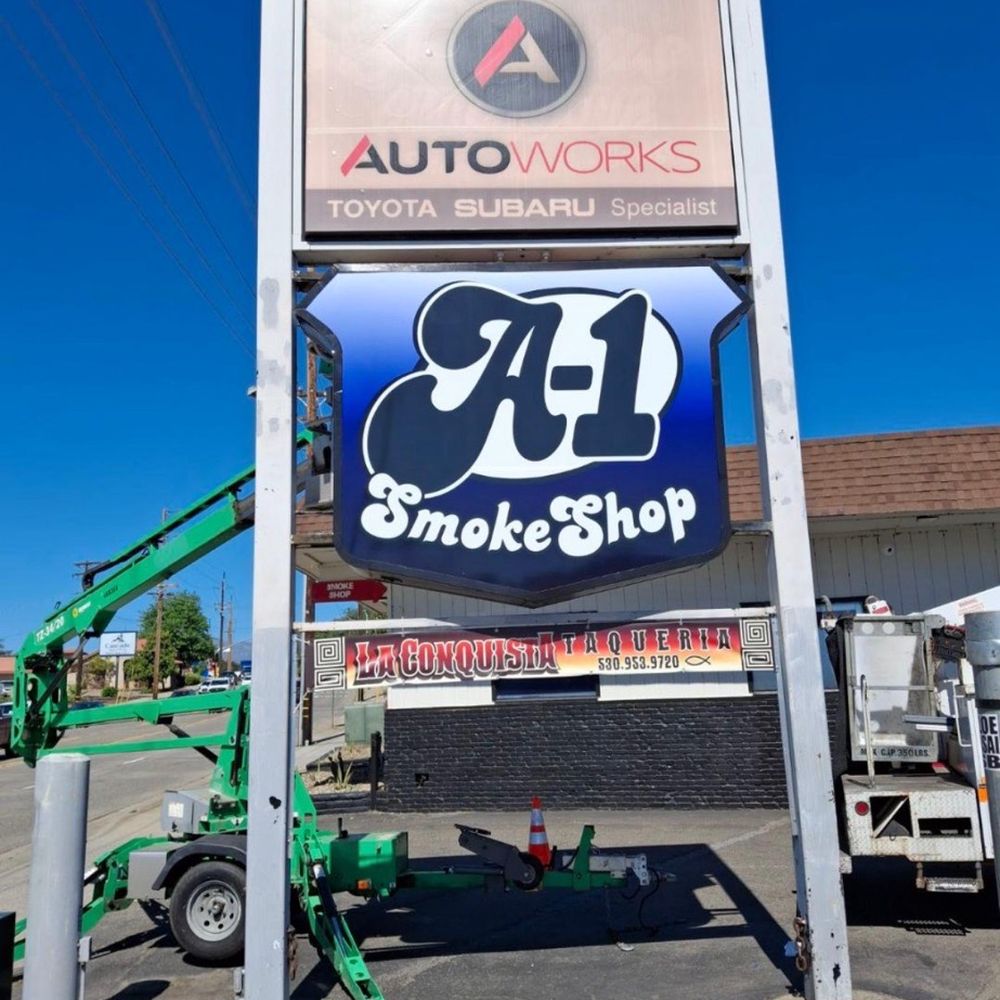 Logotipo De Conquista Pokemon BEST Of Redding, CA Head Shops Yelp