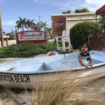 THE BOARDWALK ITALIAN ICE & CREAMERY - 153 Photos & 149 Reviews - 209 N ...