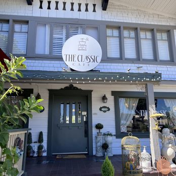 THE CLASSIC CAFE - Updated August 2024 - 304 Photos & 141 Reviews - 419 ...