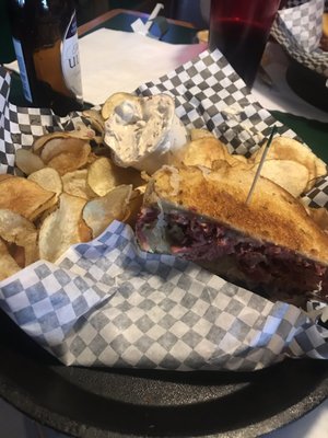 HARMON’S PUB - 19 Photos & 26 Reviews - Sports Bars - 2329 Tuscarawas ...