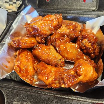 LEGEND HOT CHICKEN - BELL GARDENS - Updated December 2025 - 198 Photos ...