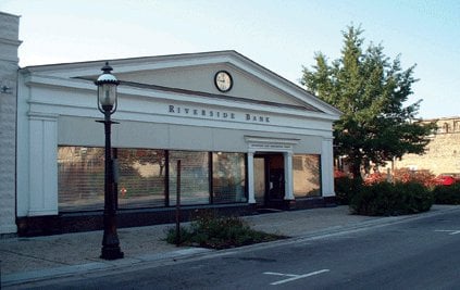 RIVERSIDE BANK - Updated November 2025 - 17 E Burlington St, Riverside ...