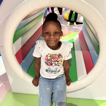 CANDY WONDERLAND - Updated March 2025 - 49 Photos & 39 Reviews - 14406 ...