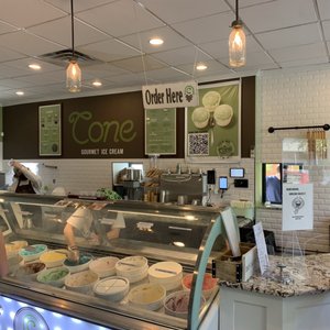 TATAS KITCHEN AND SOCIAL - 25 Photos & 22 Reviews - Venues & Event ...