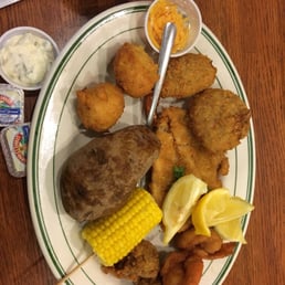 SEA ISLAND SHRIMP HOUSE - Updated October 2025 - 342 Photos & 293 ...