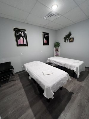 BLOSSOM SPA - Updated December 2025 - 6891 A St, Lincoln, Nebraska ...