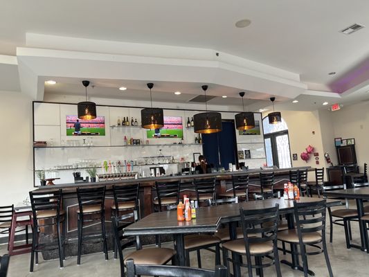 MACLOVIA - Updated April 2025 - 194 Photos & 91 Reviews - 13610 ...