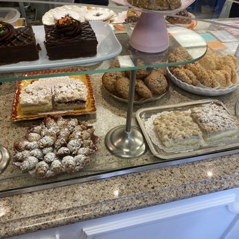 THE SCONE PONY - Updated November 2024 - 56 Photos & 128 Reviews - 305 ...