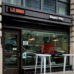 7TH STREET BURGER - TIMES SQUARE - Updated May 2025 - 280 Photos & 272 ...