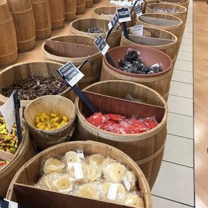 FLORIDA CANDY FACTORY - Updated December 2025 - 721 Lakeview Rd ...