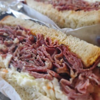 PASTRAMI HOUSE - Updated December 2024 - 50 Photos & 60 Reviews - 82 ...