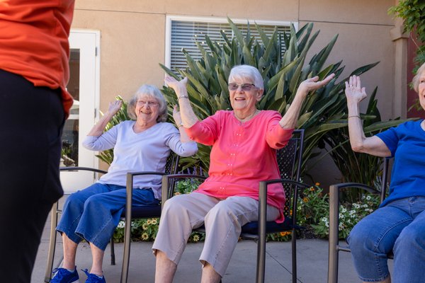 CARLTON SENIOR LIVING SACRAMENTO - Updated December 2025 - 29 Photos ...