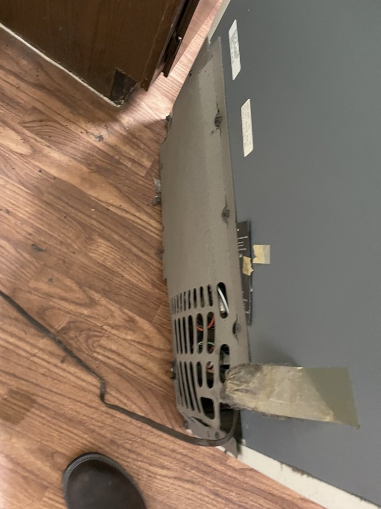 WINDTREE APARTMENTS - Updated October 2025 - 15 Photos - 3631 Brennan ...