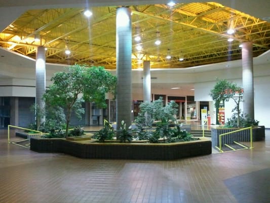 COPPER COUNTRY MALL - 47420 State Highway M26, Houghton, Michigan ...