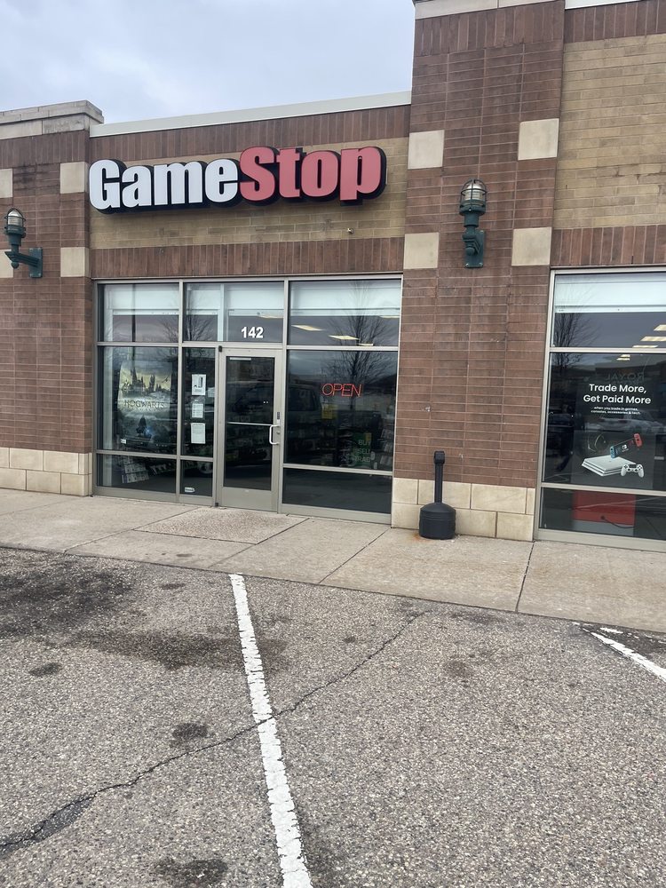 GAMESTOP - Updated January 2025 - 142 Crossroads Dr, Plover, Wisconsin ...