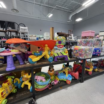 2ND AVE - Updated December 2025 - 118 Photos & 96 Reviews - 6515 Dobbin ...