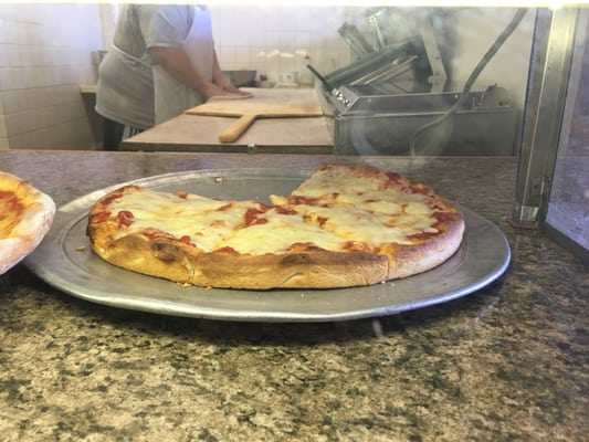 RIVIERA PIZZA - Updated December 2025 - 11 Photos & 81 Reviews - 124 ...