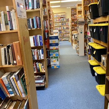 THE BOOK GARDEN - Updated December 2025 - 27 Photos & 22 Reviews - 2 N ...