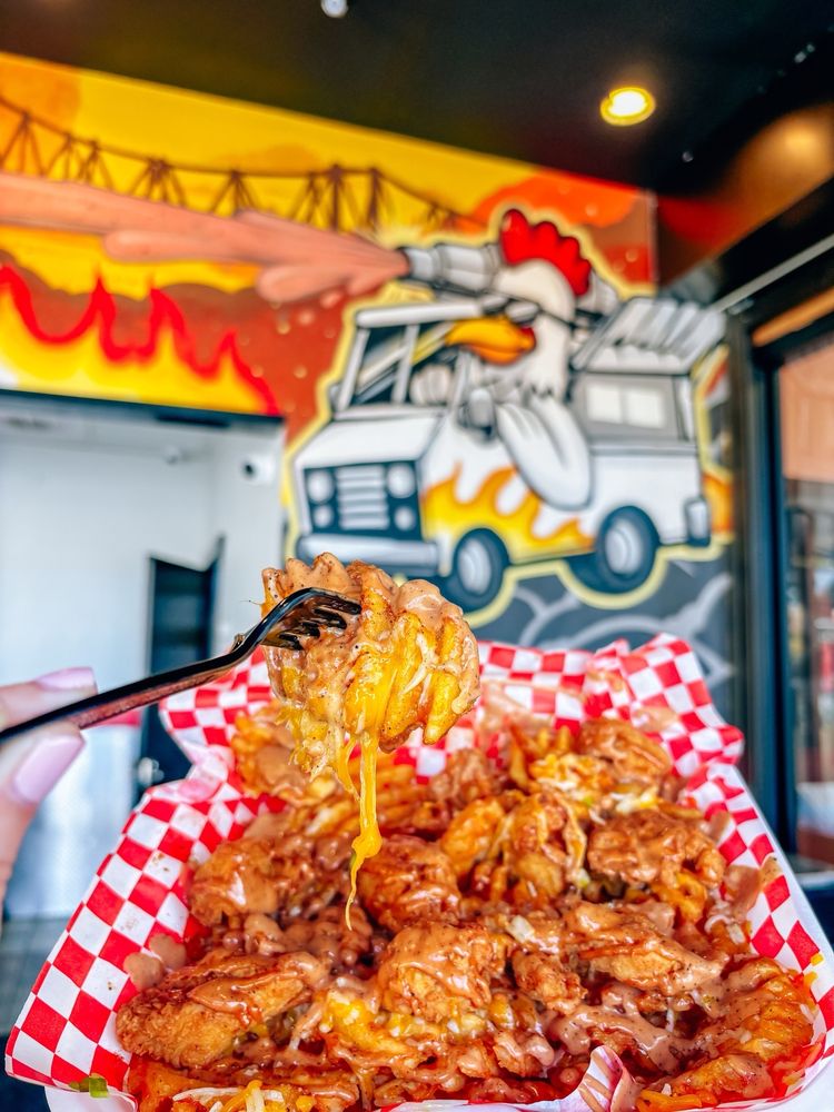 CHICKY SANDOS - Updated December 2025 - 71 Photos & 63 Reviews - 7930 ...