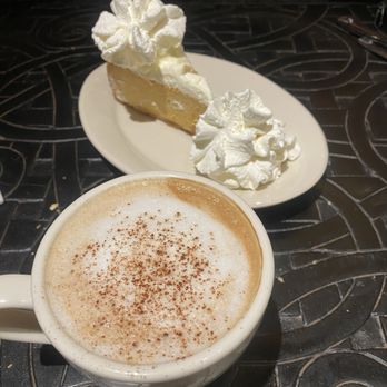 THE CHEESECAKE FACTORY - Updated October 2025 - 1572 Photos & 940 ...