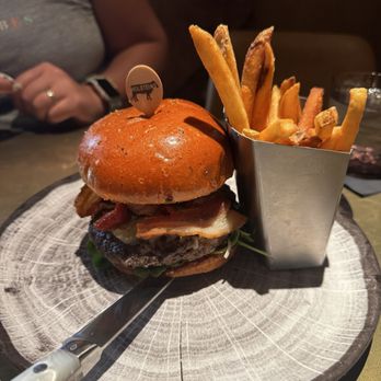 HOLSTEINS - Updated July 2025 - 97 Photos & 27 Reviews - 1216 S Main St ...