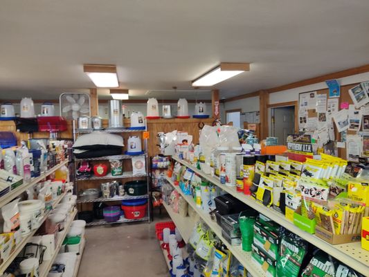 THE FEED BARN - Updated October 2025 - 12 Reviews - 5727 Phelan Rd ...