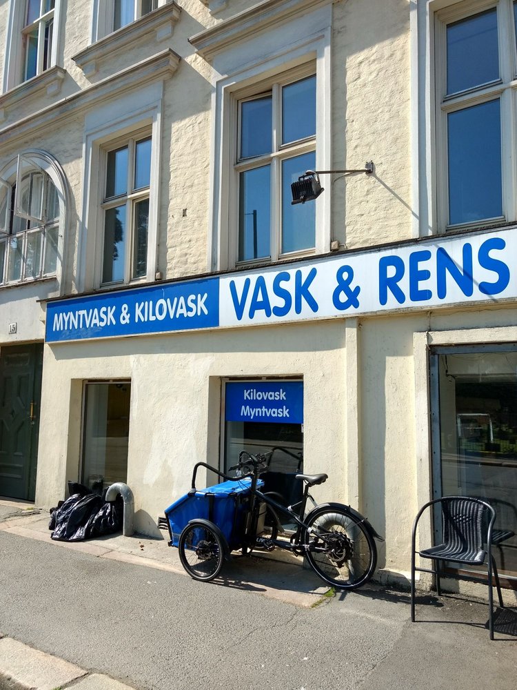 CLEAN FRESH CLOTHES - Updated July 2025 - Ullevålsveien 15, Oslo ...