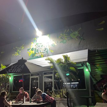 EXIT ONE TAPROOM - Updated December 2025 - 207 Photos & 90 Reviews - 12 ...