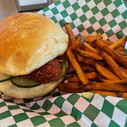 STICKS TAVERN - Updated December 2025 - 298 Photos & 194 Reviews - 203 ...