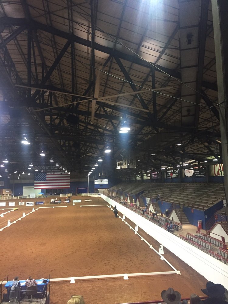 Lazy E Arena, Guthrie | Roadtrippers