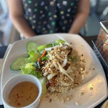 INSOMNIA - Updated October 2024 - 577 Photos & 434 Reviews - 669 Auahi ...