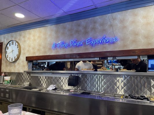 CHAR BROIL FAMILY RESTAURANT - Updated May 2025 - 143 Photos & 105 ...